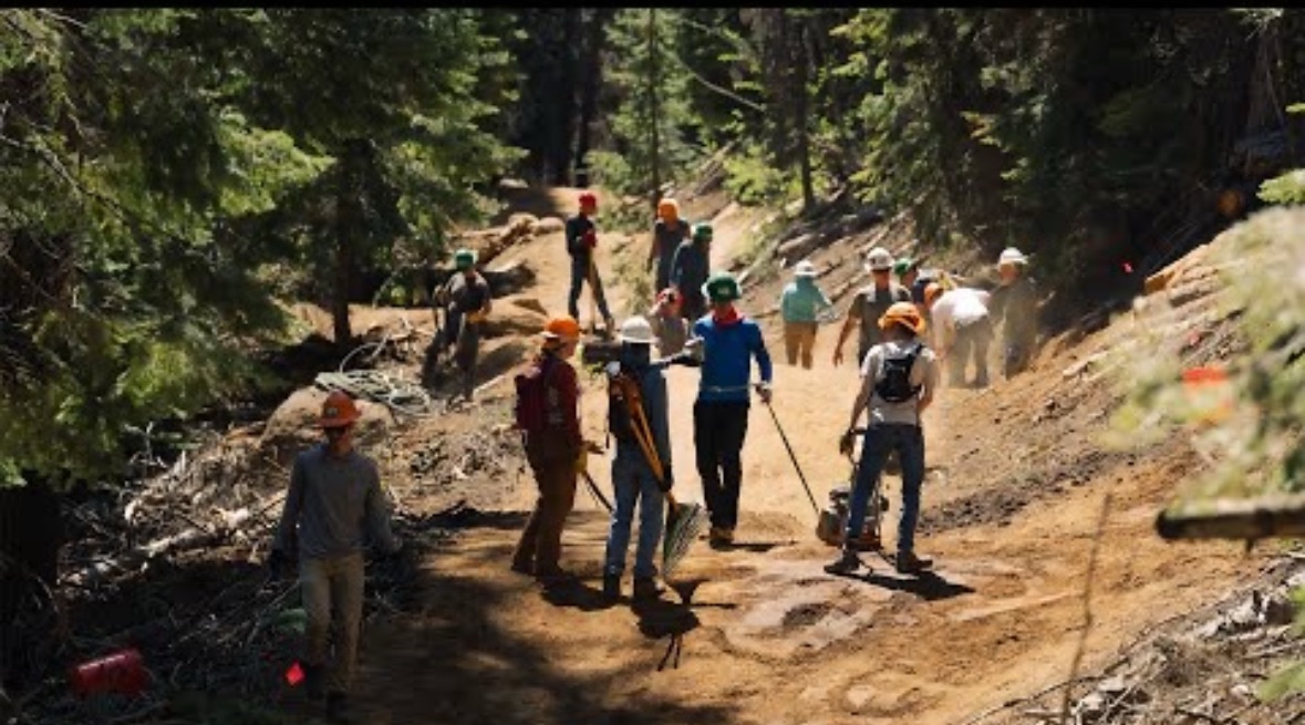 How volunteers keep Bend’s mountain bike trails ride-ready | Central ...